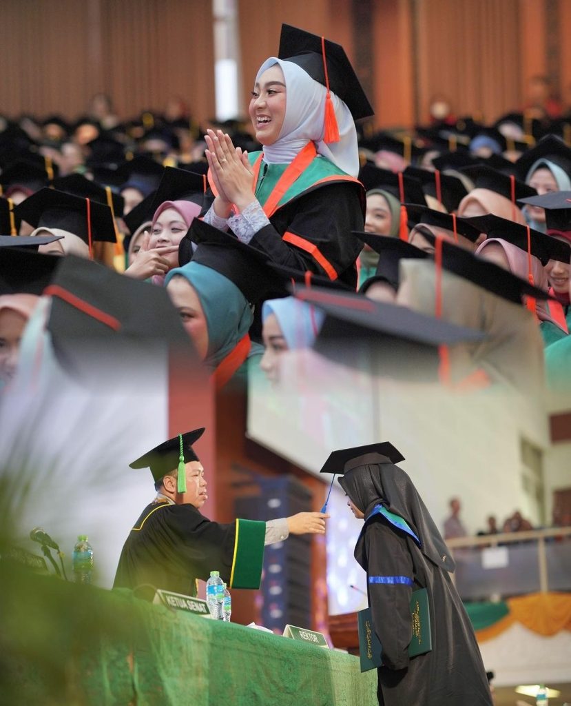 Live I Sidang Senat Terbuka Wisuda Ke-94 UIN Sunan Gunung Djati Bandung - UIN Sunan Gunung Djati ...